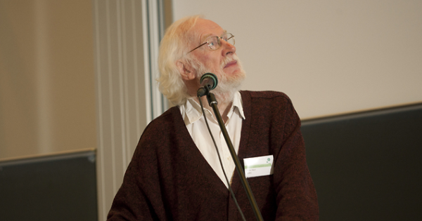 I fodsporene på it-Danmarks grundlægger: Her er Peter Naurs tre ...