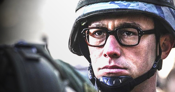 Se trailer for den kommende Edward Snowden-film - Computerworld