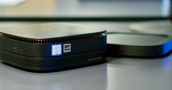 Test: HP Elite Slice er en smuk mini-computer med unik saml-selv ...