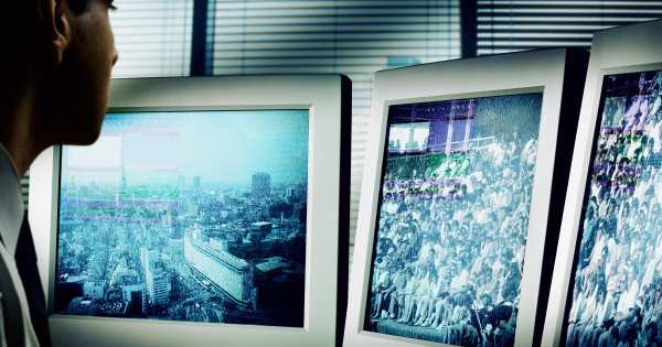 Efter dom: Politiets brug af spion-programmet Palantir skal gåes efter ...