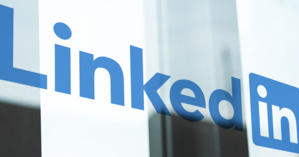 LinkedIn klar med ChatGPT-integration og gratis AI-kurser: Premium-brugere får eksklusiv adgang ...