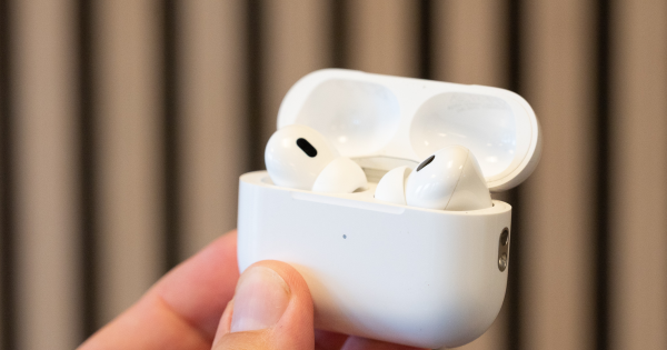 Apple arbejder på nye Airpods-funktioner - kan komme på kollisionskurs ... Apple arbejder på nye Airpods-funktioner - kan komme på kollisionskurs ...