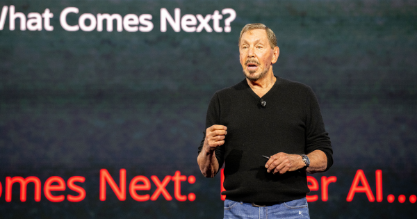 Larry Ellison står få meter fra mig: Hvad bekymrer man sig egentligt om ...