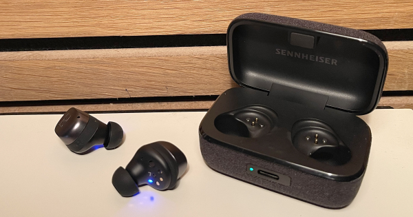 Test: Sennheiser kæler for dine ører med et brag af et sæt ...