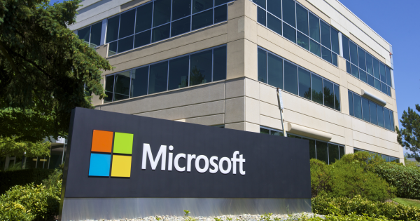 Microsofts hovedkvarter i lockdown: Aktivister har stormet Brad Smiths ...